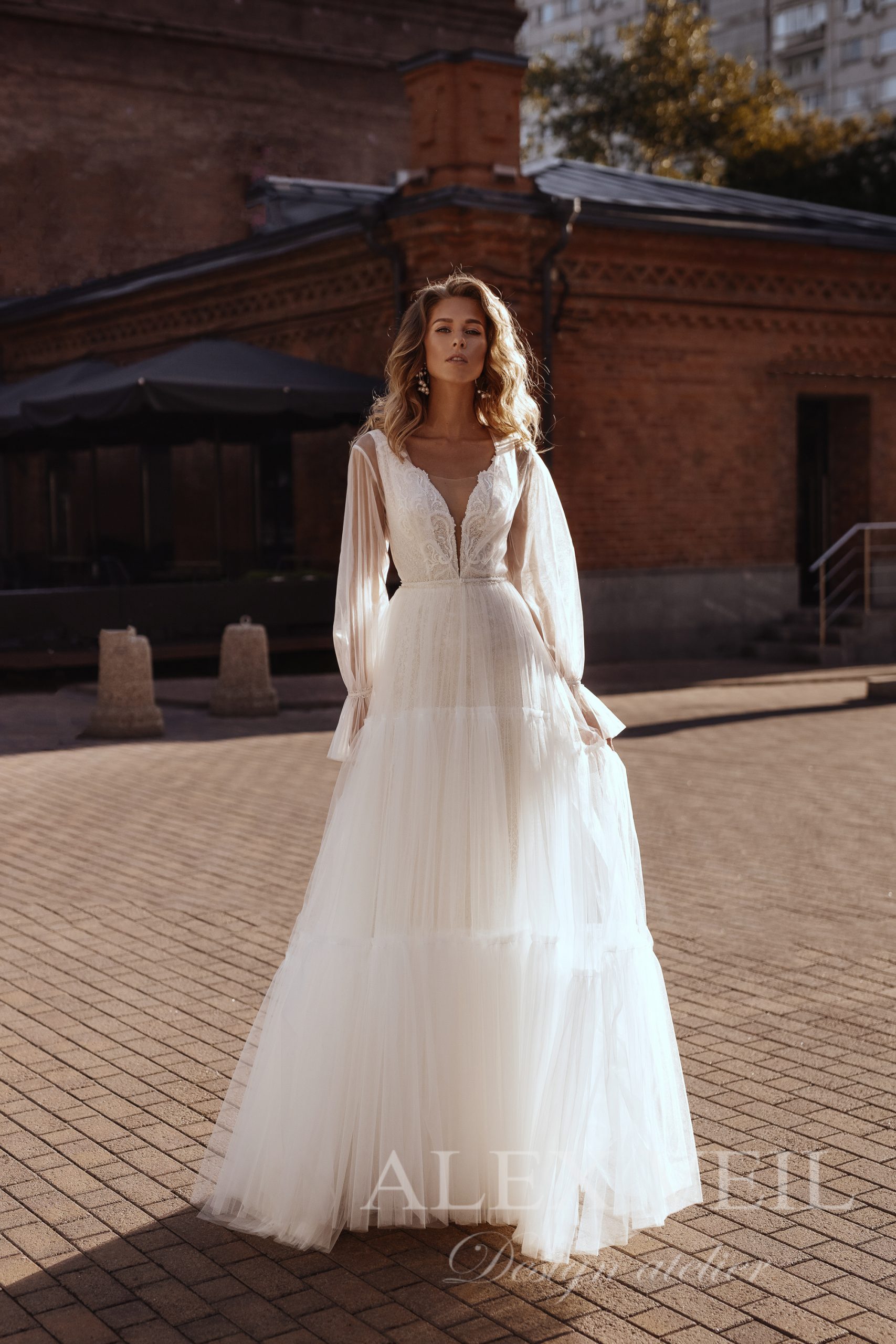 Melanie wedding dress - AlexVeil Bridal